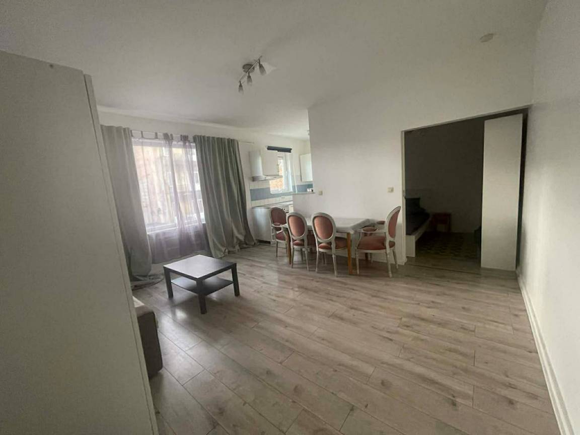 38 M² Appartement ∙ 1 Chambre ∙ 2 Personnes - Etterbeek
