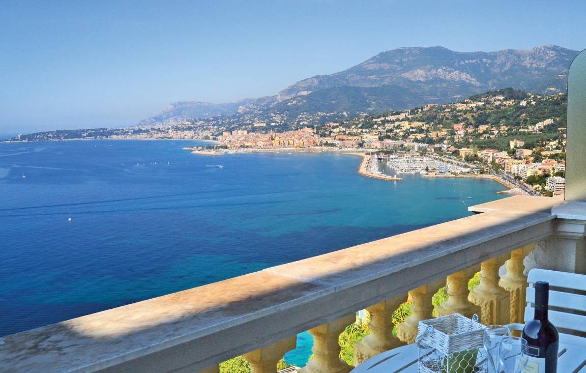 60 M² Apartment ∙ 1 Bedroom ∙ 5 Guests - Ventimiglia