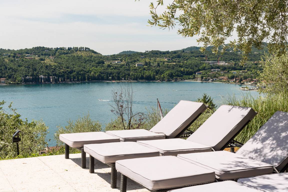 200 M² Villa Vacanza ∙ 3 Camere Da Letto ∙ 6 Ospiti - Salò