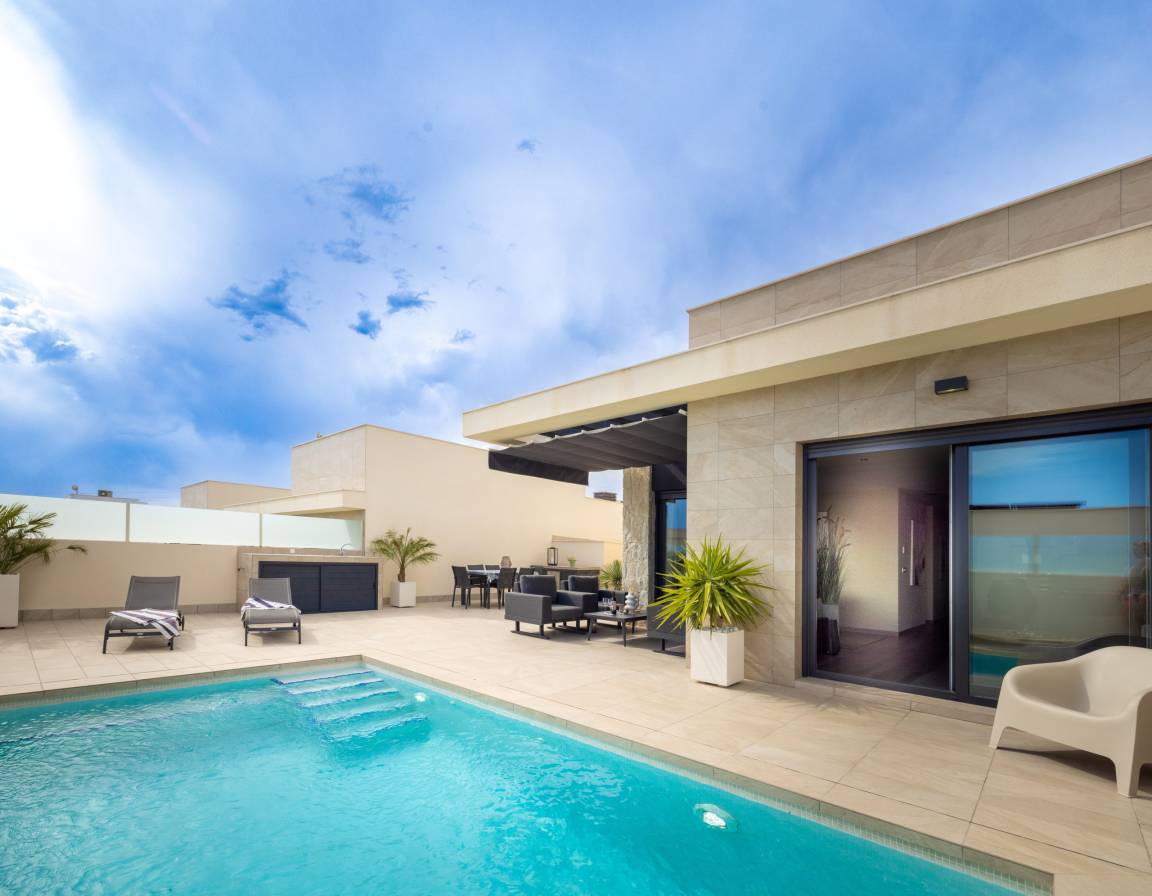 99 M² House ∙ 3 Bedrooms ∙ 6 Guests - Quesada, İspanya