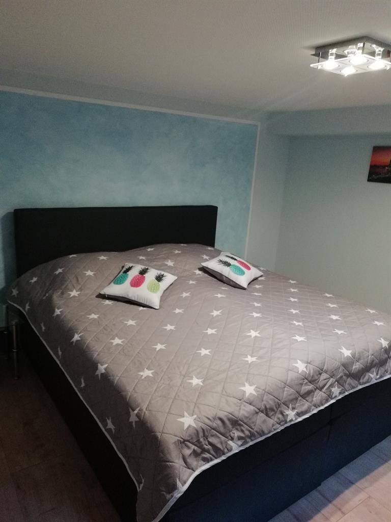 120 M² Ferienwohnung ∙ 4 Schlafzimmer ∙ 8 Gäste - Idar-Oberstein
