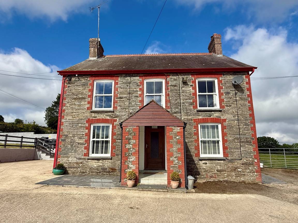 Cottage ∙ 4 Bedrooms ∙ 7 Guests - Cardigan