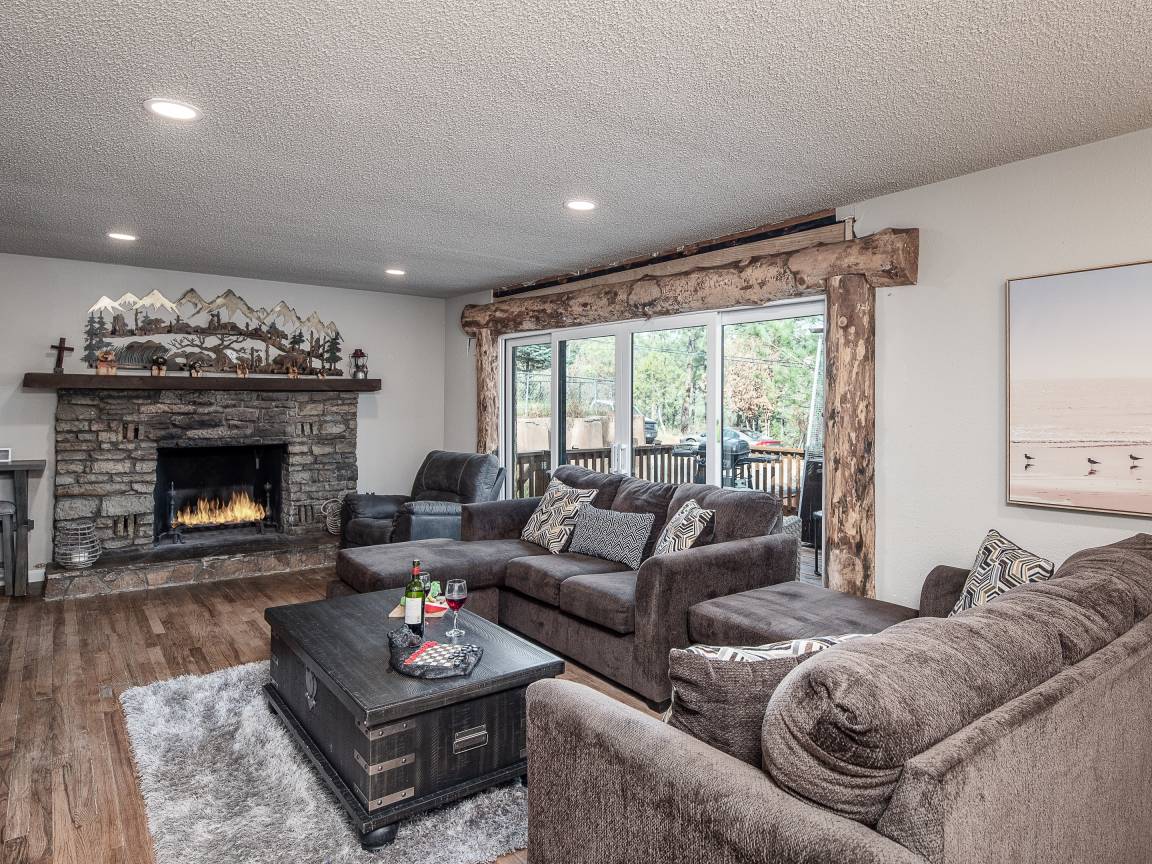 98 M² Cabin ∙ 3 Bedrooms ∙ 6 Guests - Ruidoso, NM