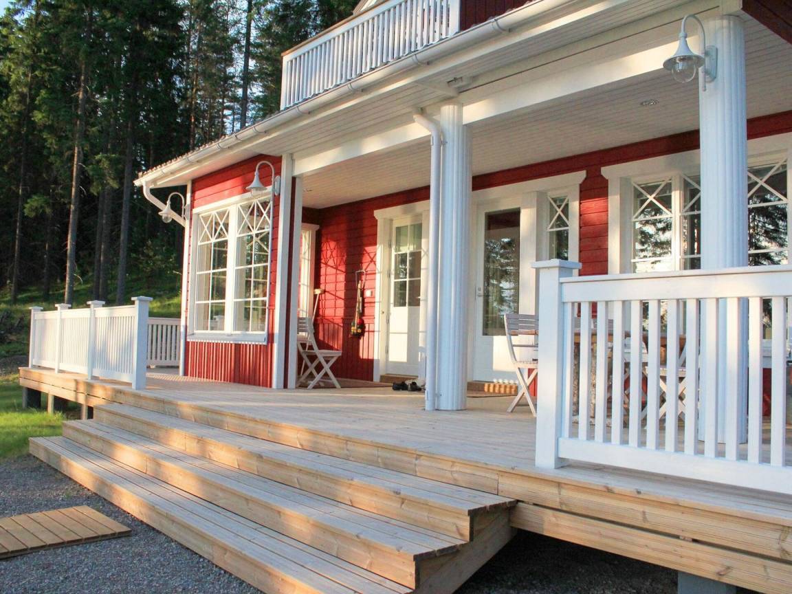 114 M² Ferienhaus ∙ 4 Schlafzimmer ∙ 8 Gäste - Keuruu