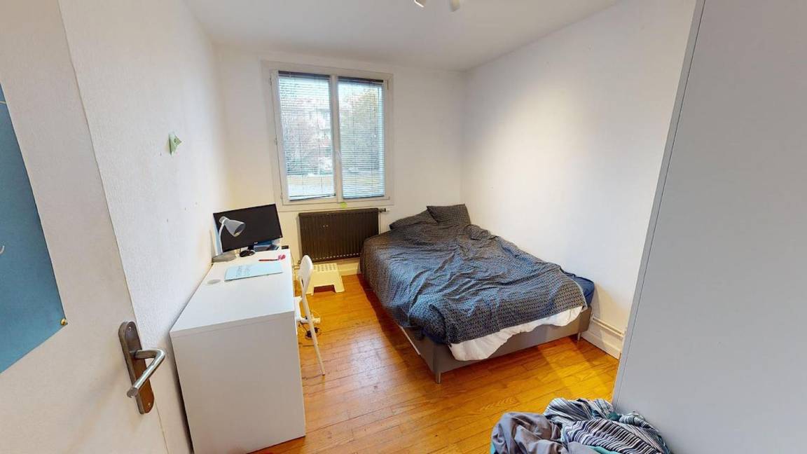 80 M² Private Room ∙ 1 Bedroom ∙ 1 Guest - Grenoble