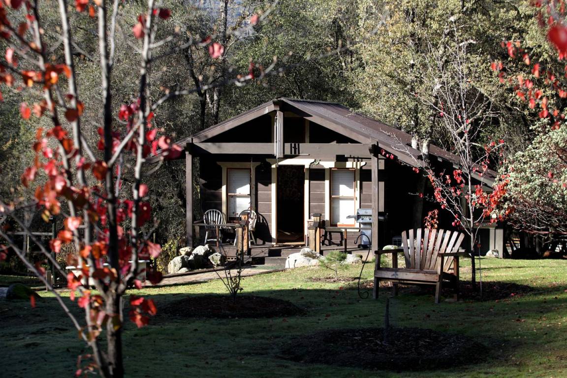 House ∙ 1 Bedroom ∙ 2 Guests - Oakhurst, CA