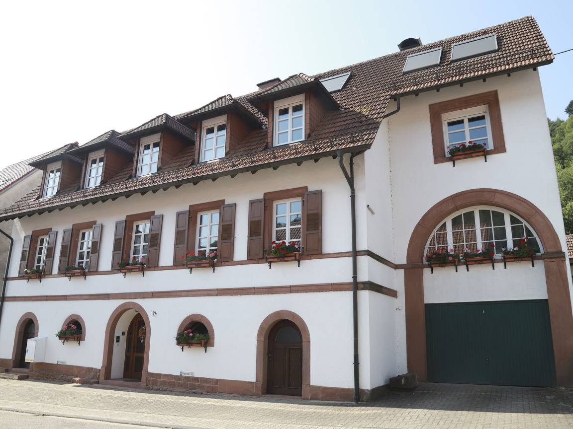 73 M² Apartment ∙ 1 Bedroom ∙ 2 Guests - Landau