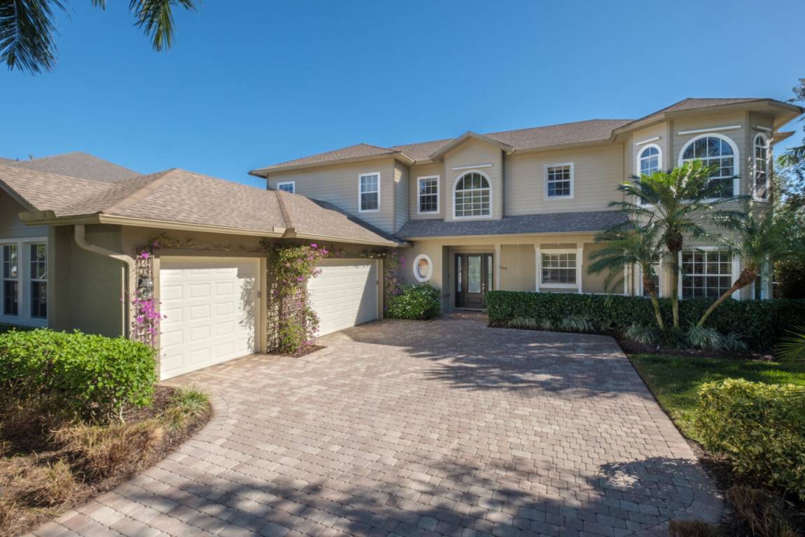 325 M² House ∙ 3 Bedrooms ∙ 6 Guests - Naples, FL