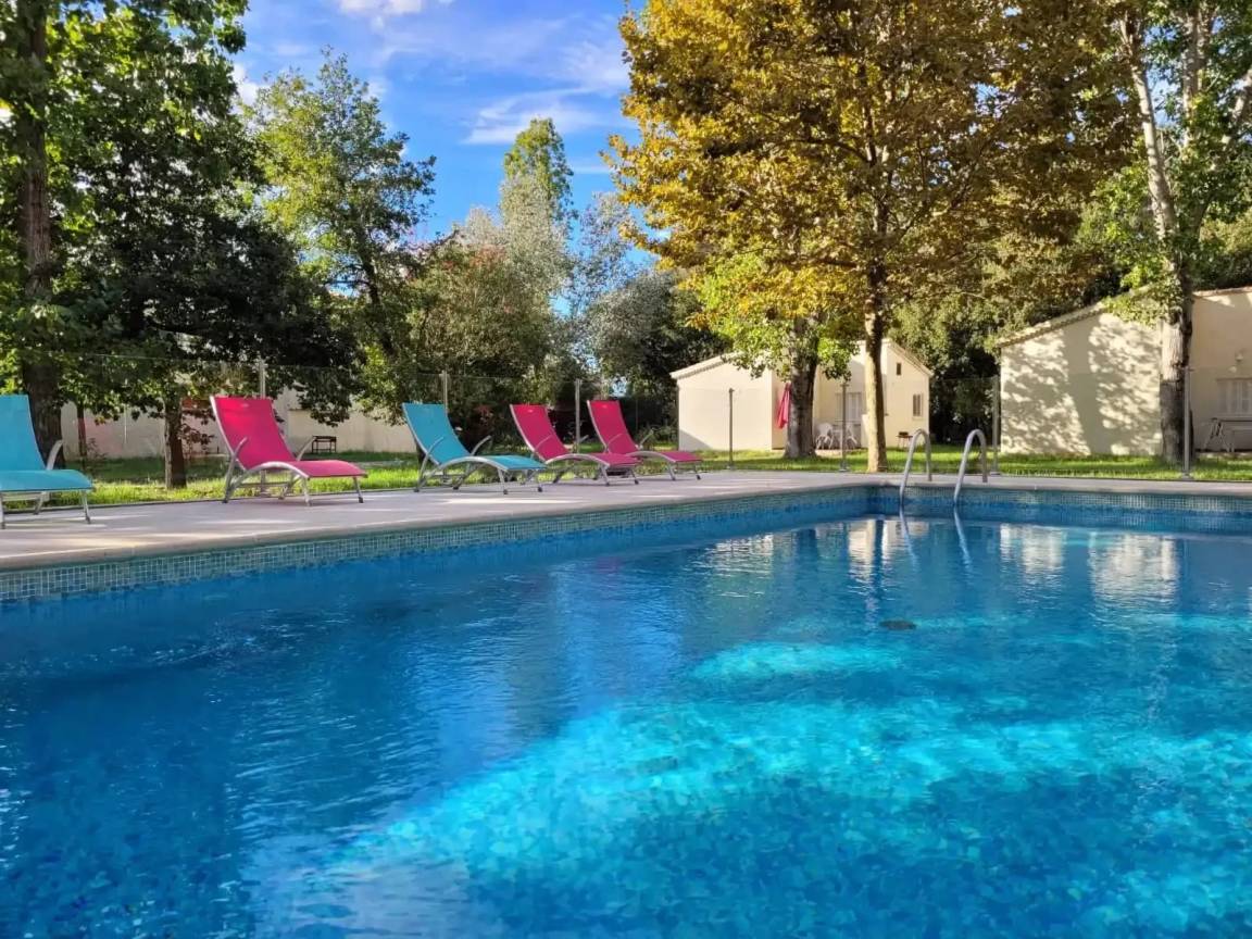 30 M² Leirintä ∙ 2 Makuuhuonetta ∙ 4 Vierasta - Ghisonaccia