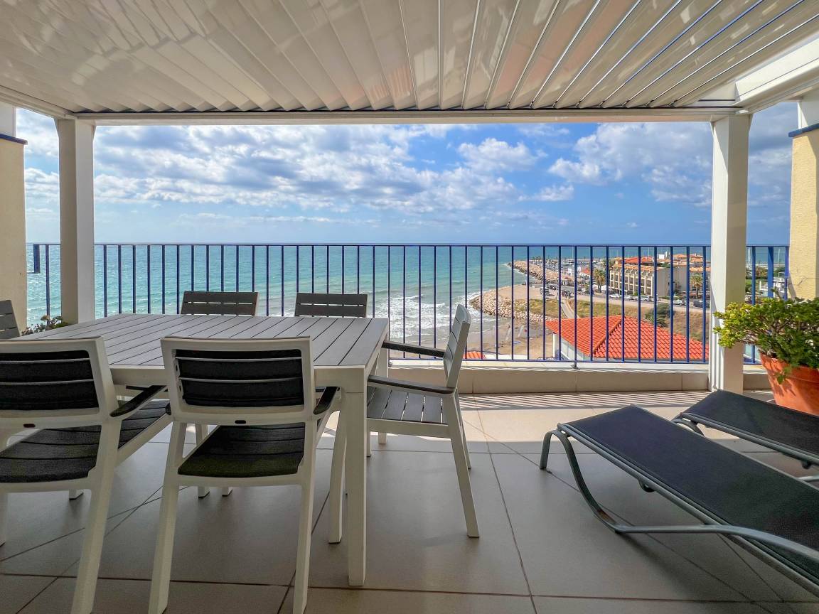 Apartamento ∙ 3 Habitaciones ∙ 6 Huéspedes - Sitges