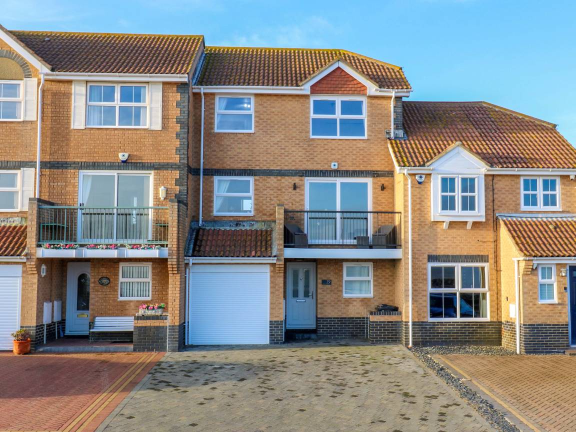 Cottage ∙ 3 Bedrooms ∙ 6 Guests - Essex