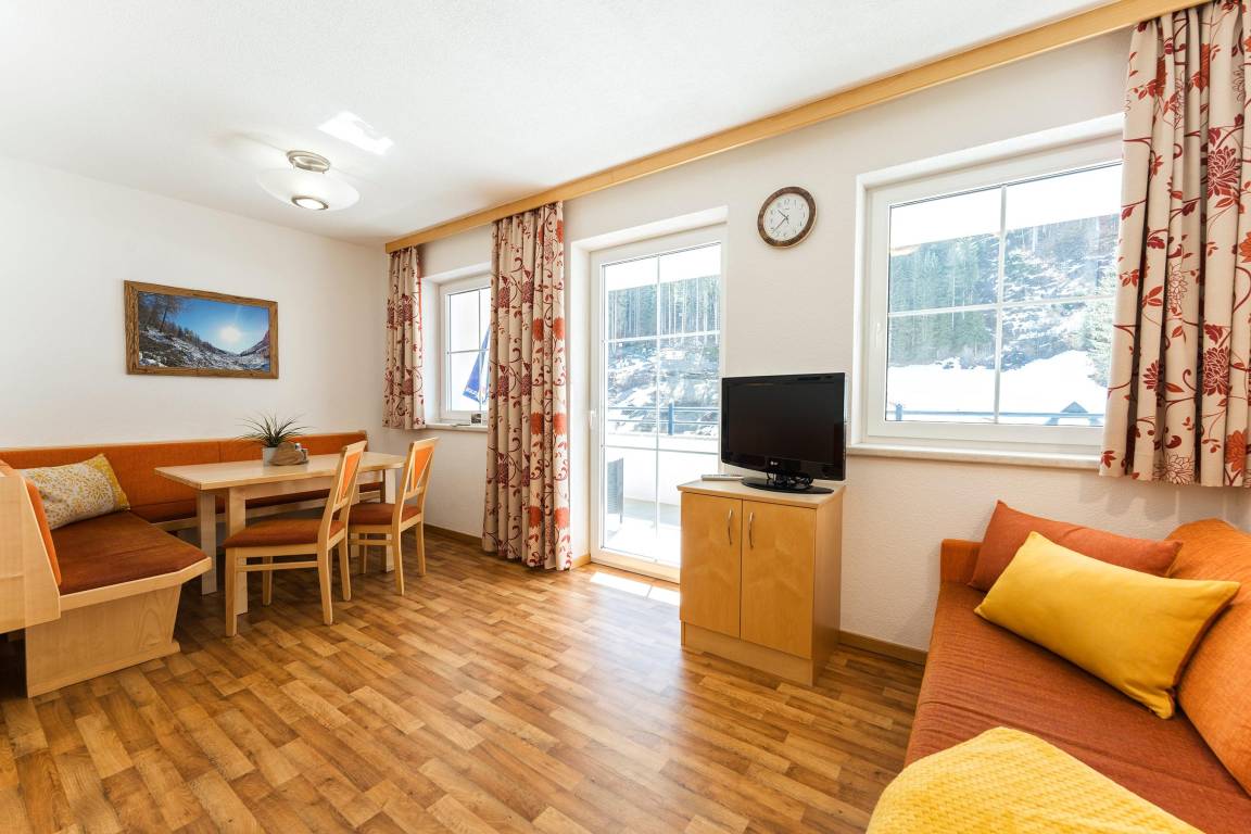 60 M² Apartment ∙ 2 Bedrooms ∙ 6 Guests - Ischgl