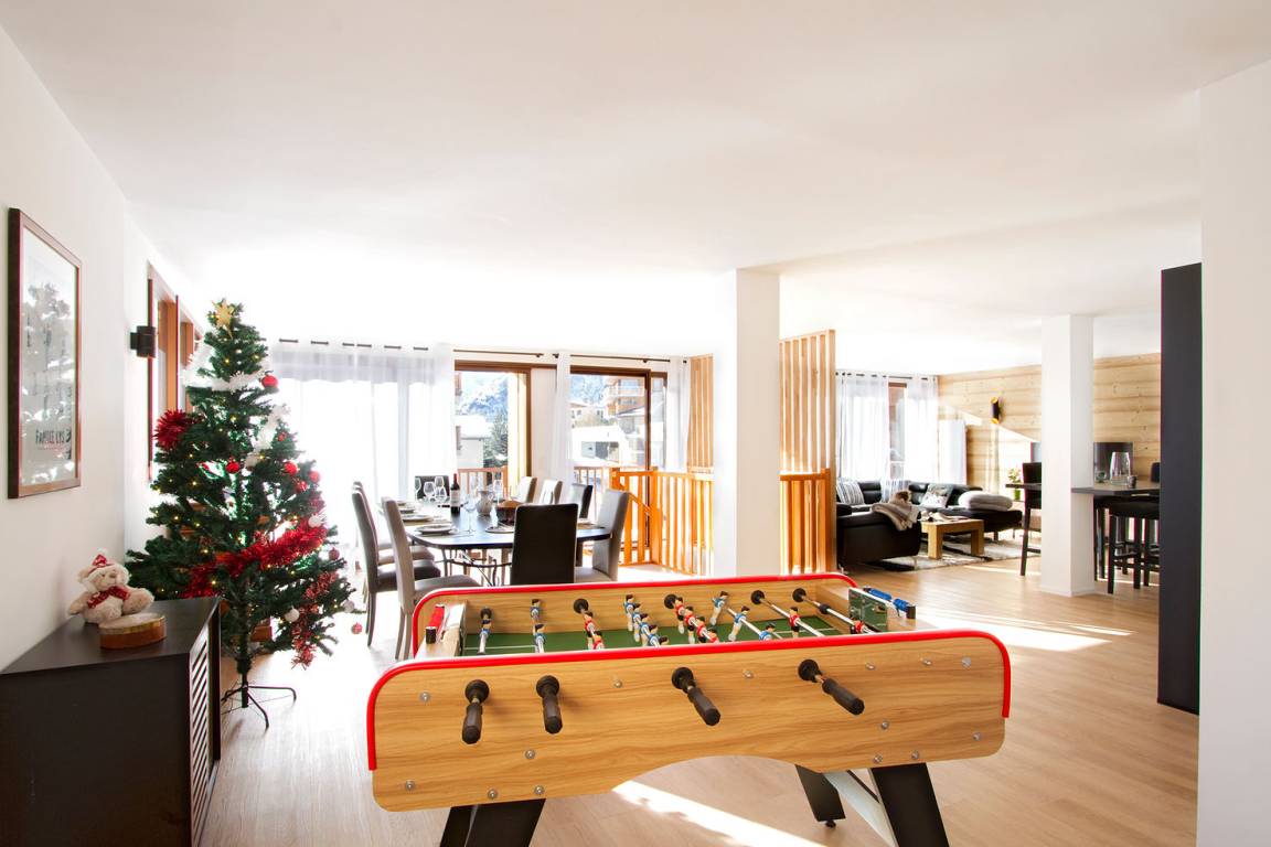 146 M² Condo ∙ 4 Bedrooms ∙ 12 Guests - Auris