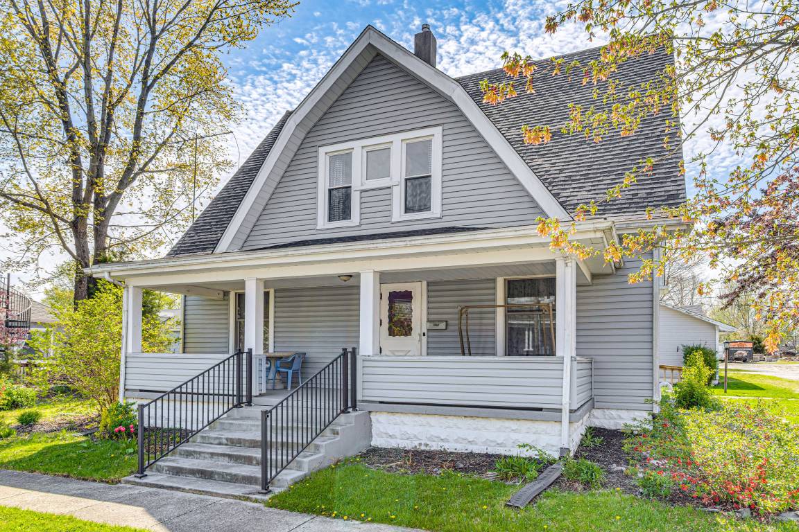 202 M² House ∙ 4 Bedrooms ∙ 10 Guests - Pendleton, IN