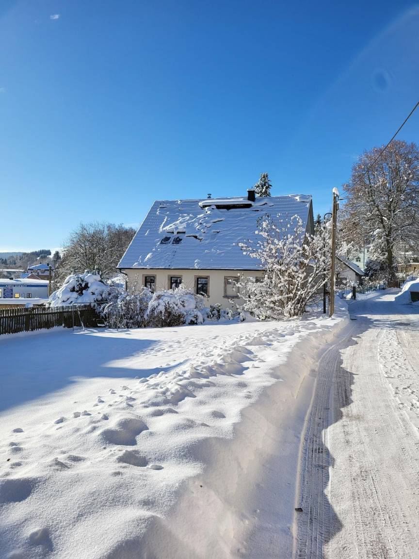 120 M² Ferienwohnung ∙ 2 Schlafzimmer ∙ 6 Gäste - Bärenstein
