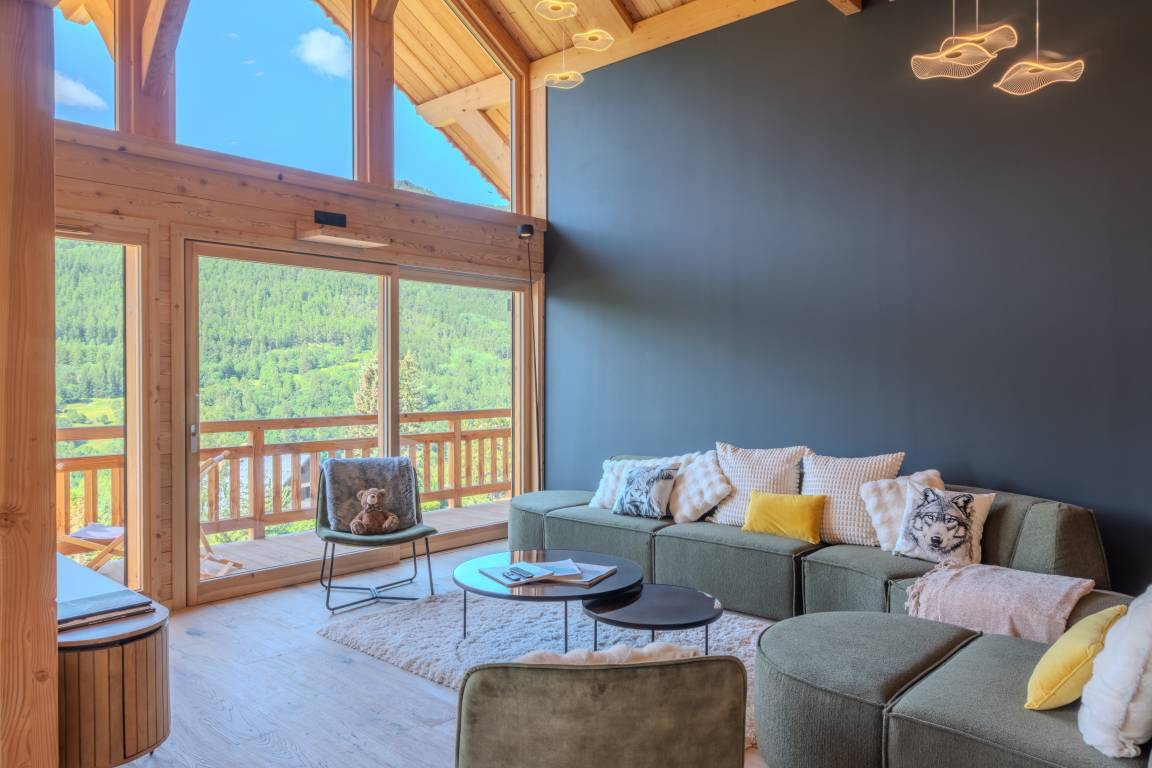 300 M² House ∙ 5 Bedrooms ∙ 12 Guests - Vallouise