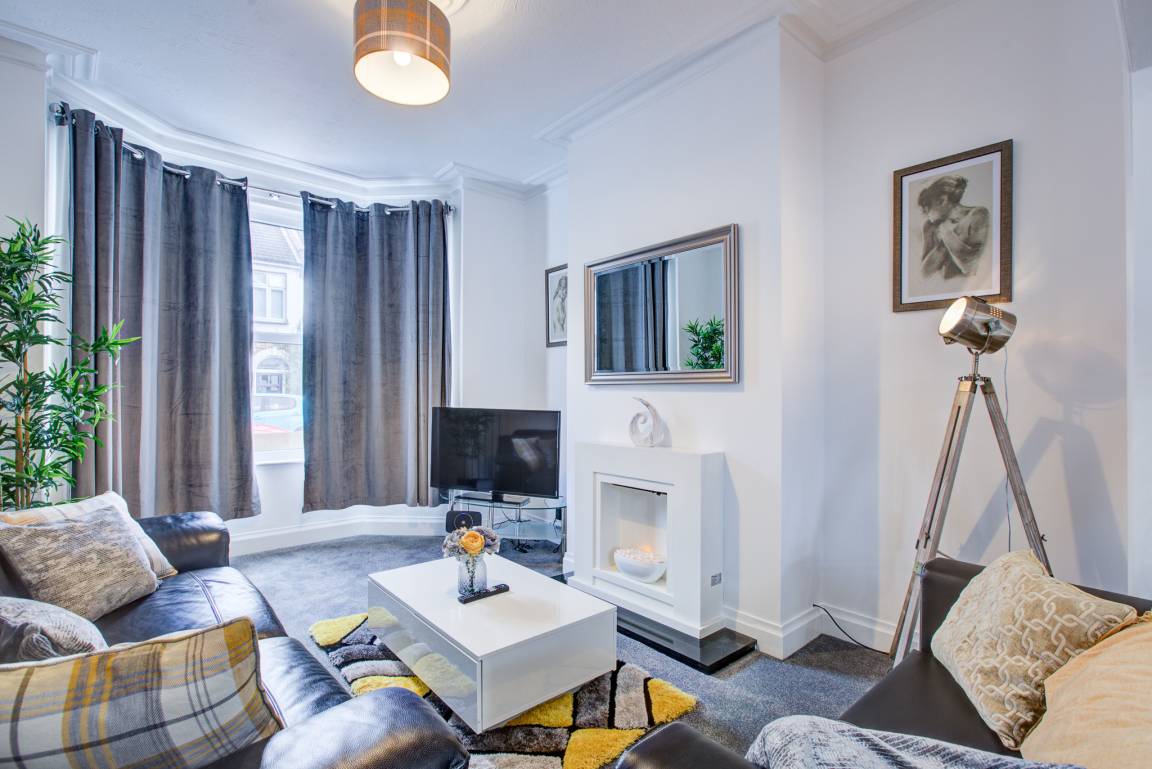 111 M² Casa ∙ 3 Habitaciones ∙ 6 Huéspedes - Southend-on-Sea
