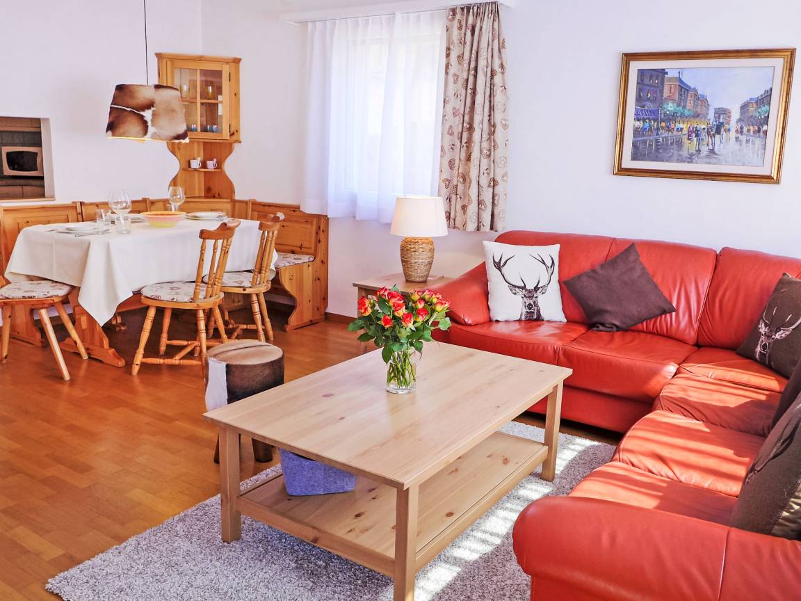 70 M² Apartment ∙ 2 Bedrooms ∙ 4 Guests - Saint Moritz