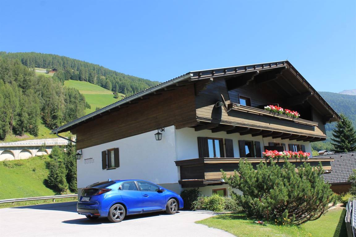 75 M² Ferienwohnung ∙ 1 Schlafzimmer ∙ 4 Gäste - Heiligenblut