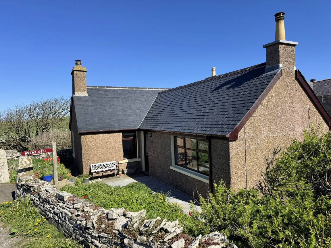 70 M² Cottage ∙ 2 Bedrooms ∙ 4 Guests - Stromness