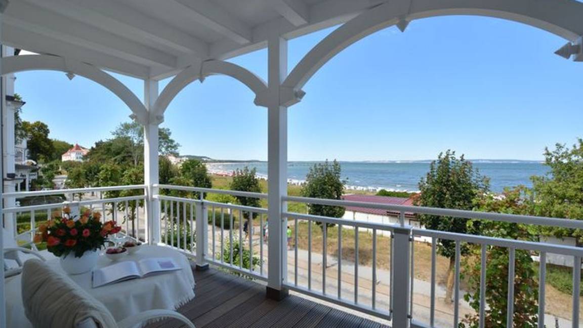 89 M² Ferienwohnung ∙ 2 Schlafzimmer ∙ 4 Gäste - Binz