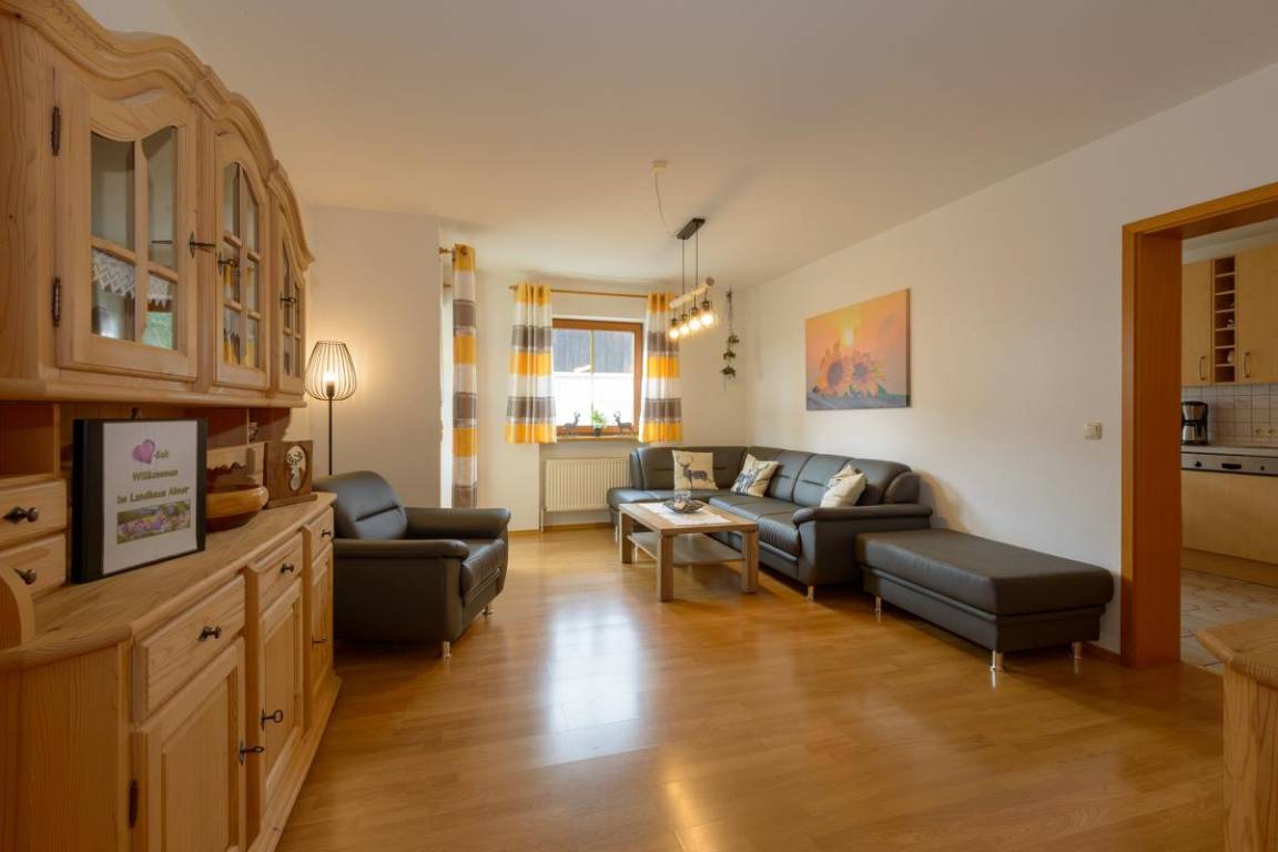 120 M² Ferienwohnung ∙ 3 Schlafzimmer ∙ 6 Gäste - Zwiesel