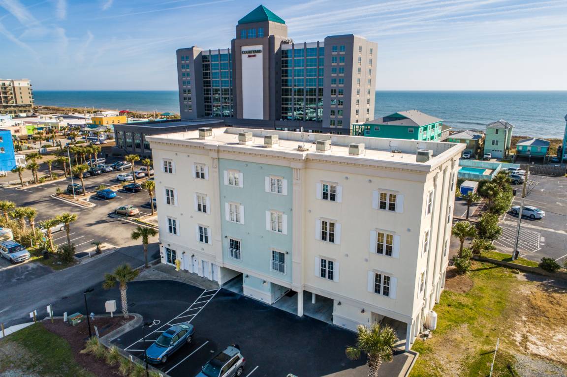 167 M² House ∙ 3 Bedrooms ∙ 7 Guests - Carolina Beach, NC