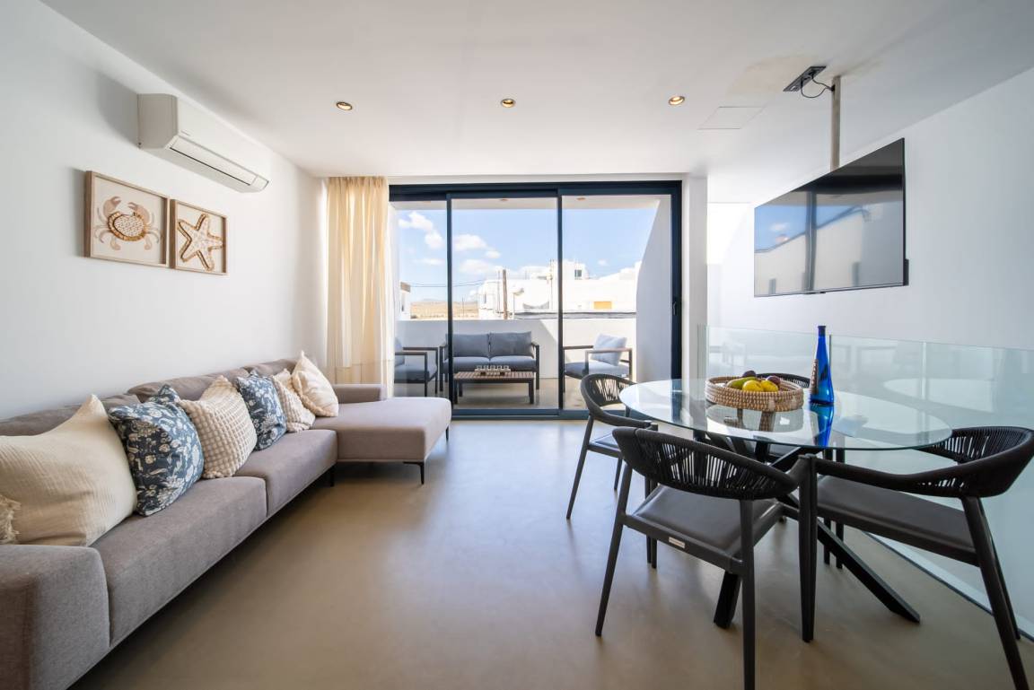 60 M² Apartamento ∙ 2 Habitaciones ∙ 4 Huéspedes - Teguise