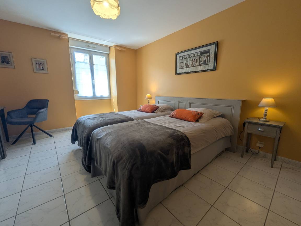 90 M² Gîte ∙ 2 Chambres ∙ 5 Personnes - Haute-Marne