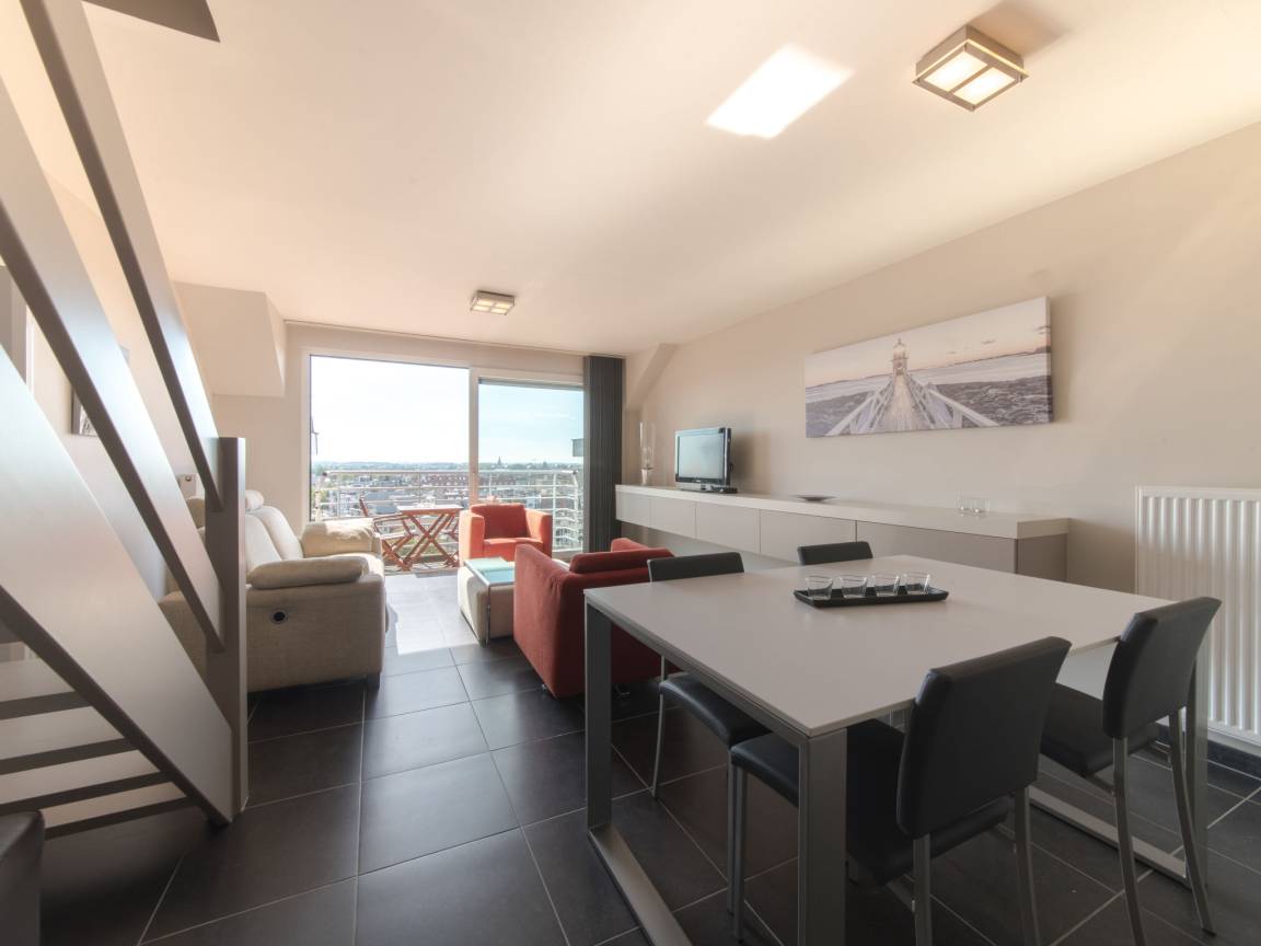 80 M² Ferienwohnung ∙ 2 Schlafzimmer ∙ 4 Gäste - Blankenberge