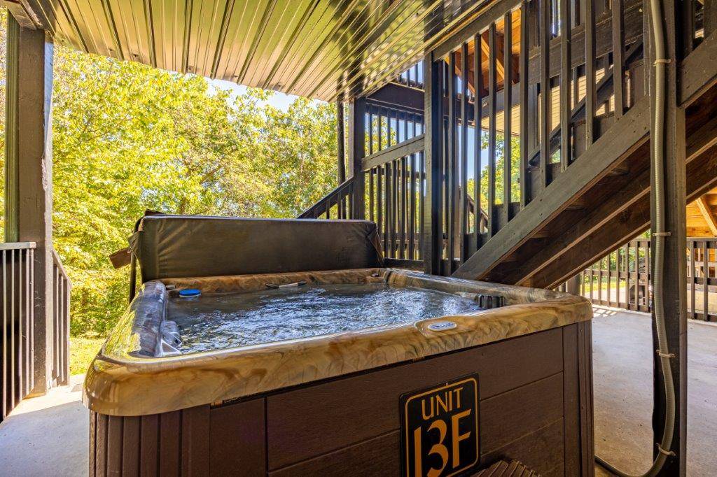 165 M² Condo ∙ 3 Bedrooms ∙ 14 Guests - Gatlinburg, TN