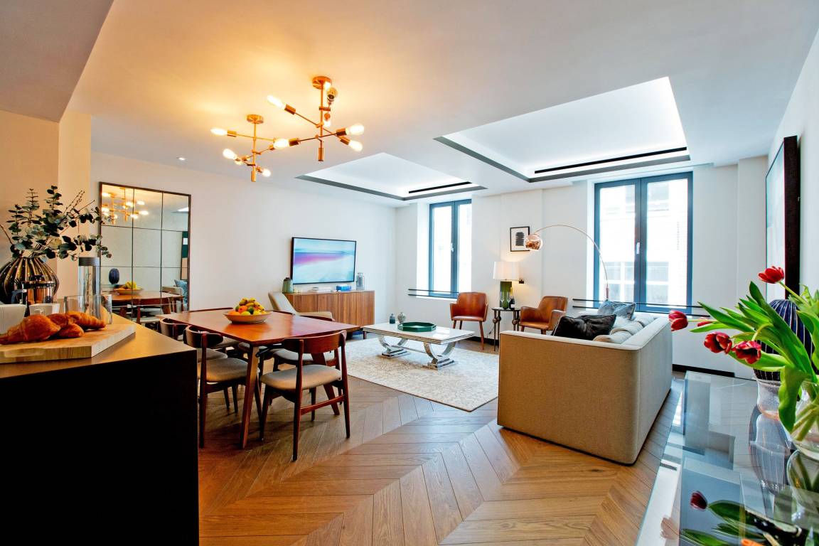 92 M² Apartment ∙ 2 Bedrooms ∙ 5 Guests - Chelsea