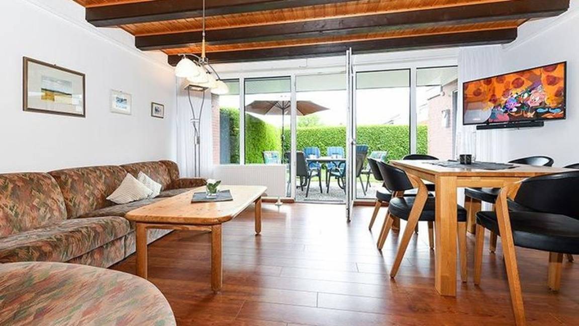 75 M² Ferienhaus ∙ 3 Schlafzimmer ∙ 6 Gäste - Bensersiel