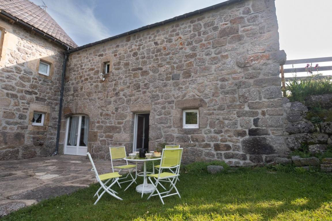 107 M² Gîte ∙ 3 Chambres ∙ 10 Personnes - Languedoc-Roussillon