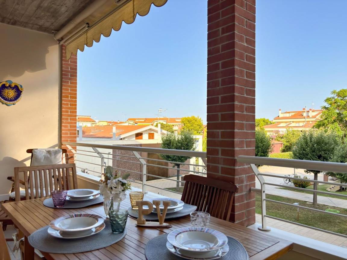 50 M² Apartamento ∙ 2 Habitaciones ∙ 4 Huéspedes - Pineto