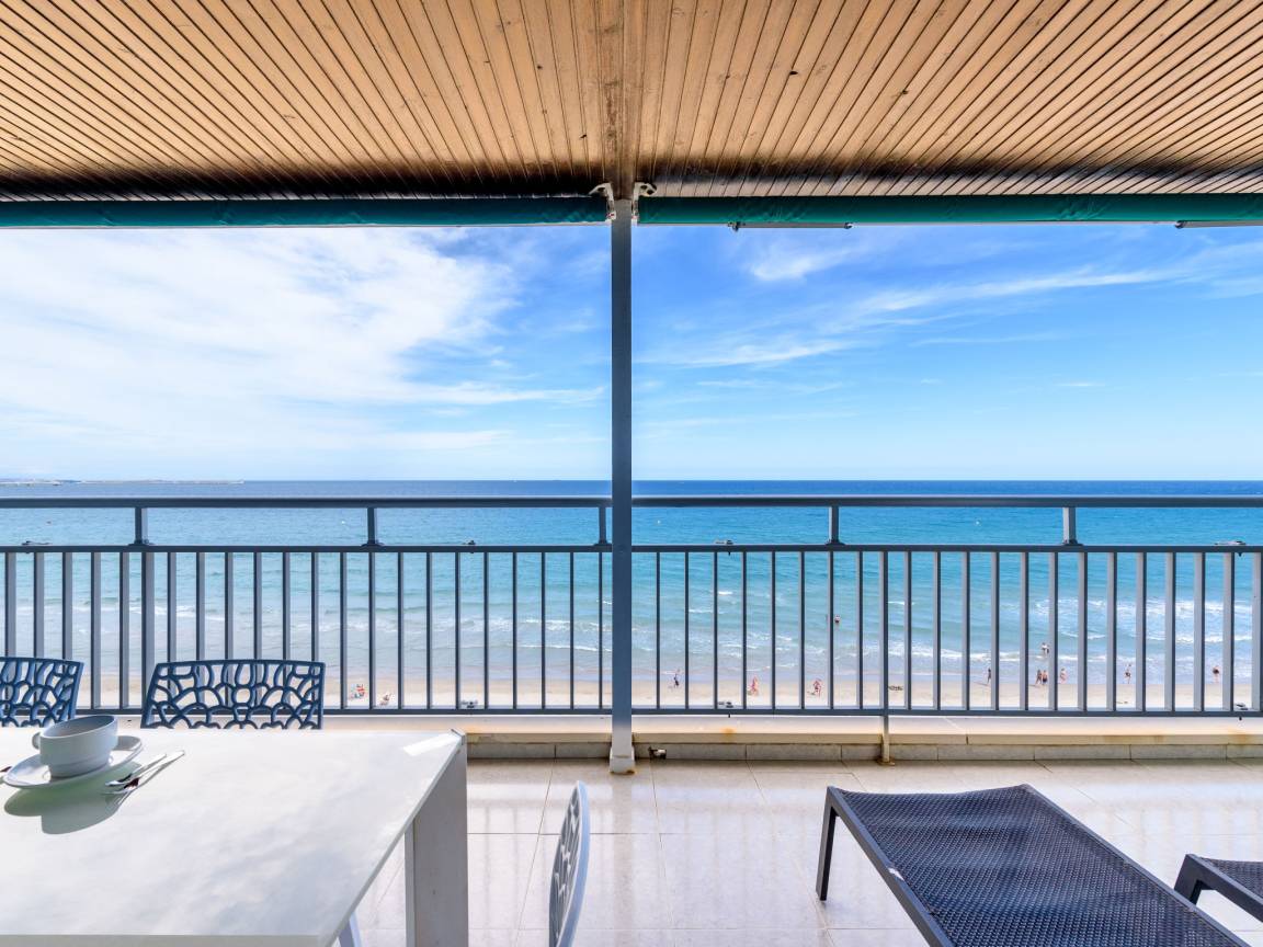 80 M² Huoneisto ∙ 3 Makuuhuonetta ∙ 6 Vierasta - Tarragona, España