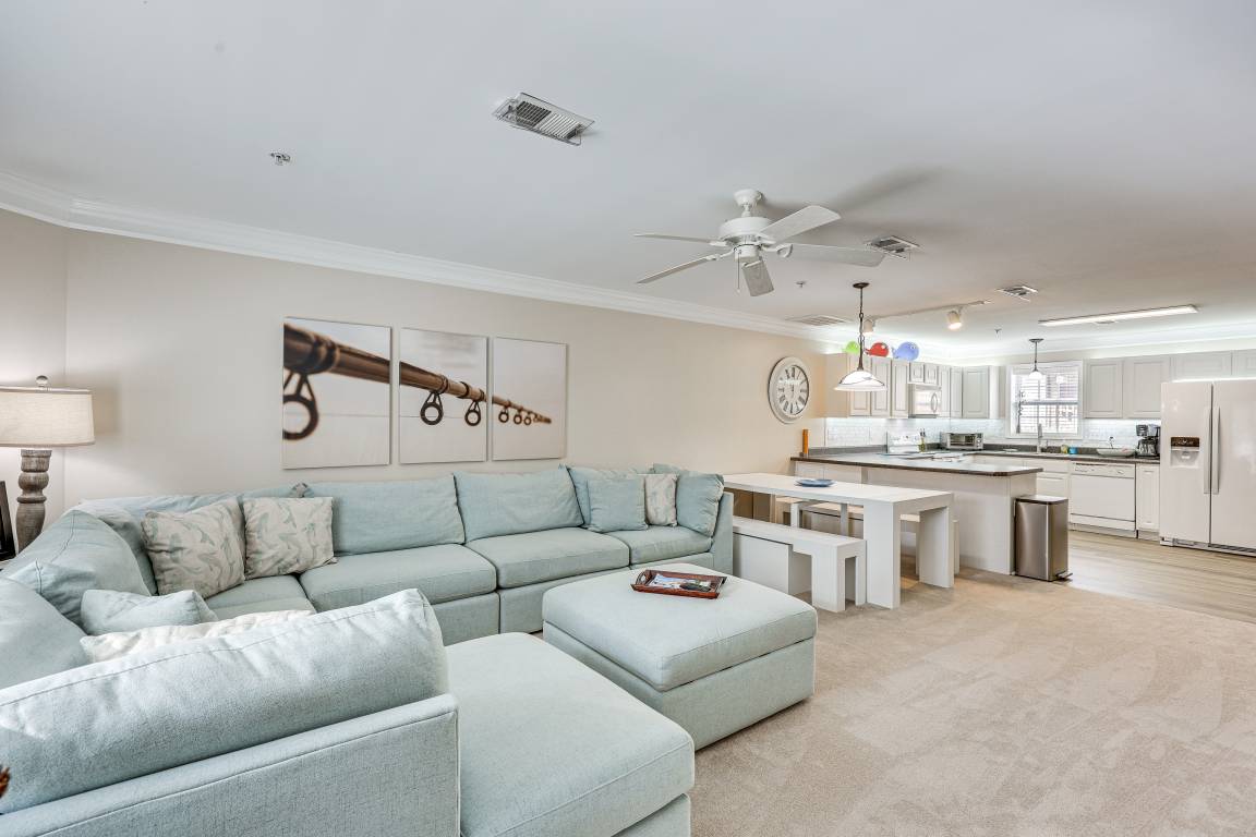 120 M² Apartment ∙ 3 Bedrooms ∙ 6 Guests - White Lake, NC