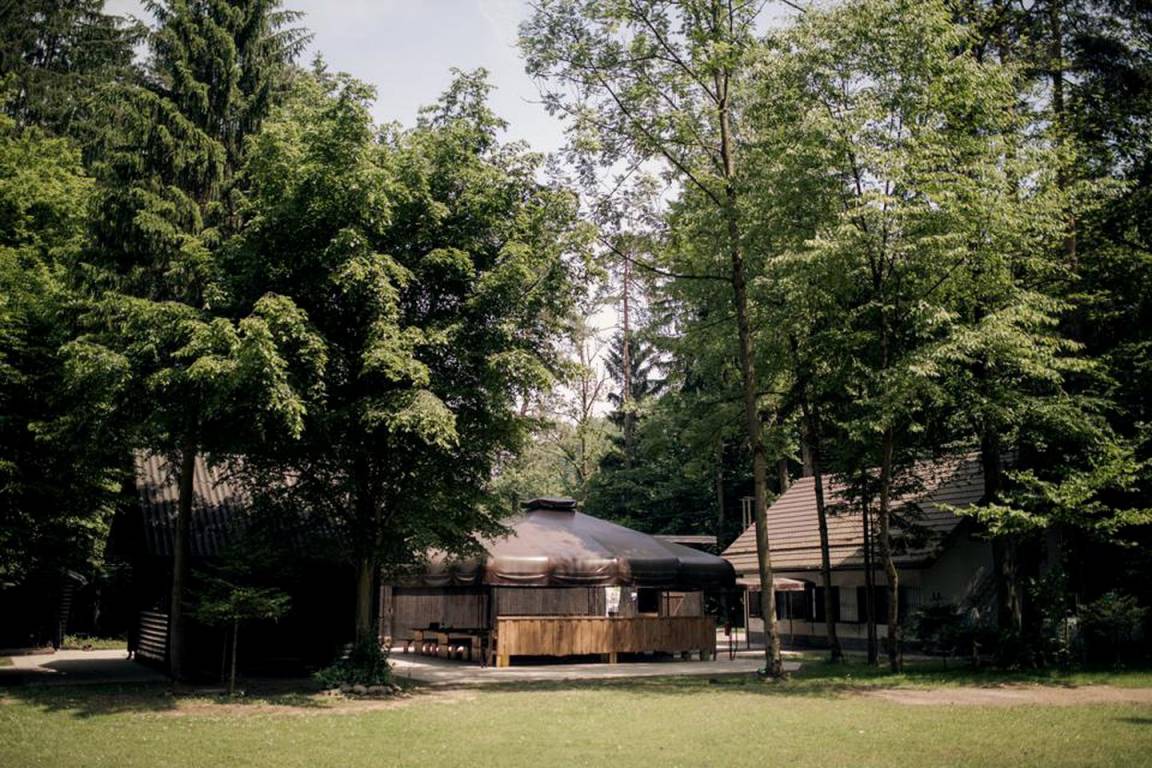 Leirintä ∙ 1 Makuuhuone ∙ 4 Vierasta - Eslovenia