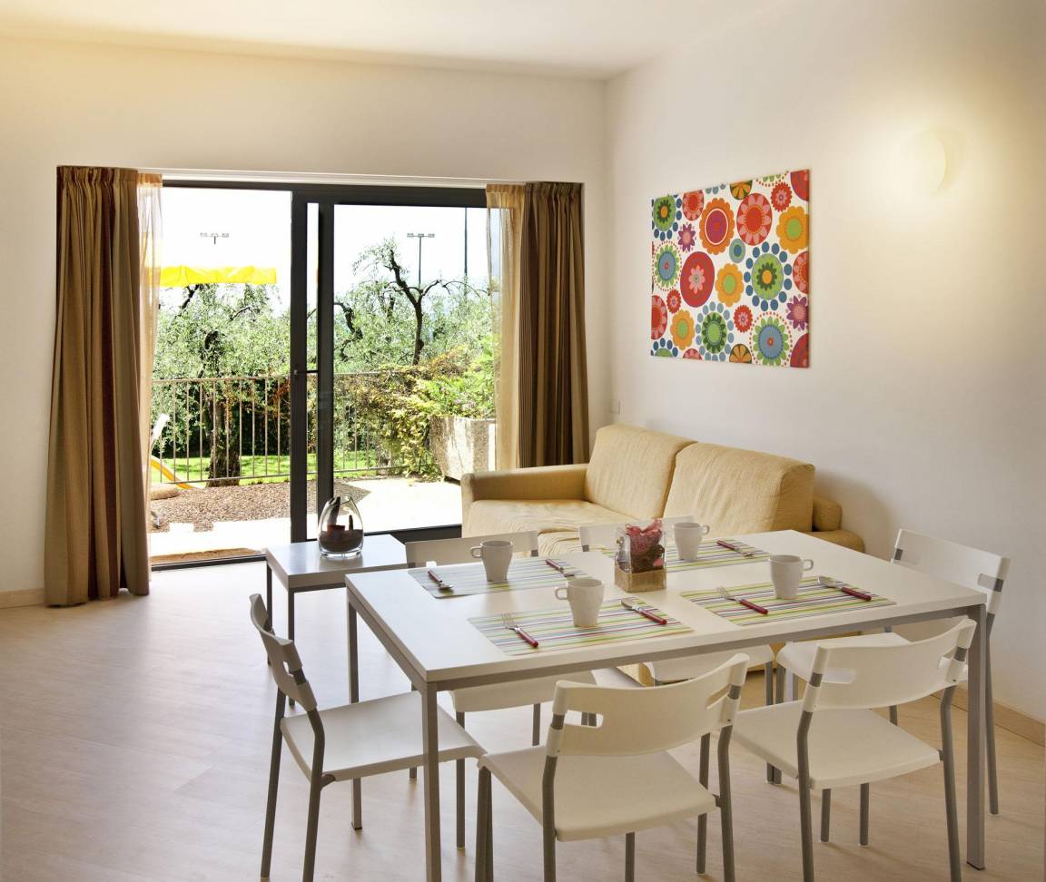 65 M² Apartment ∙ 2 Bedrooms ∙ 6 Guests - Malcesine