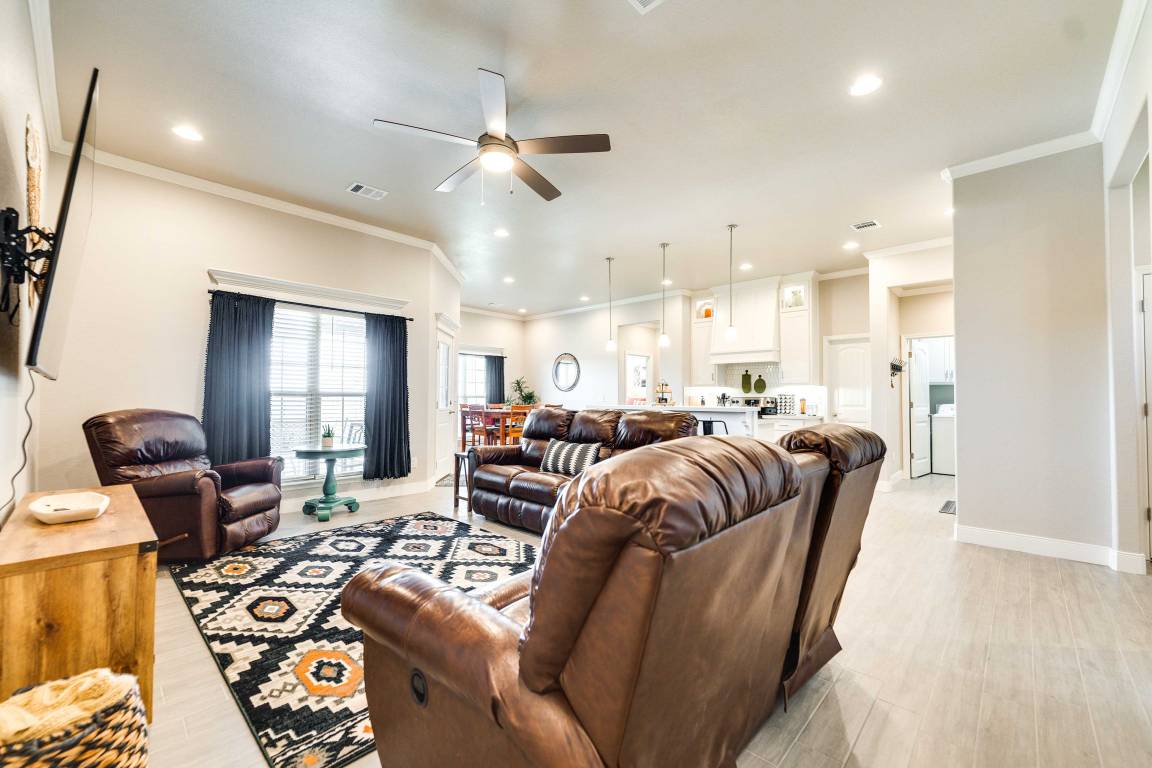 183 M² House ∙ 4 Bedrooms ∙ 9 Guests - Canyon, TX