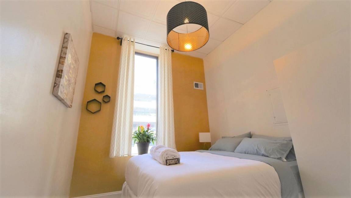 Apartment ∙ 1 Bedroom ∙ 2 Guests - Pittsburgh, PA