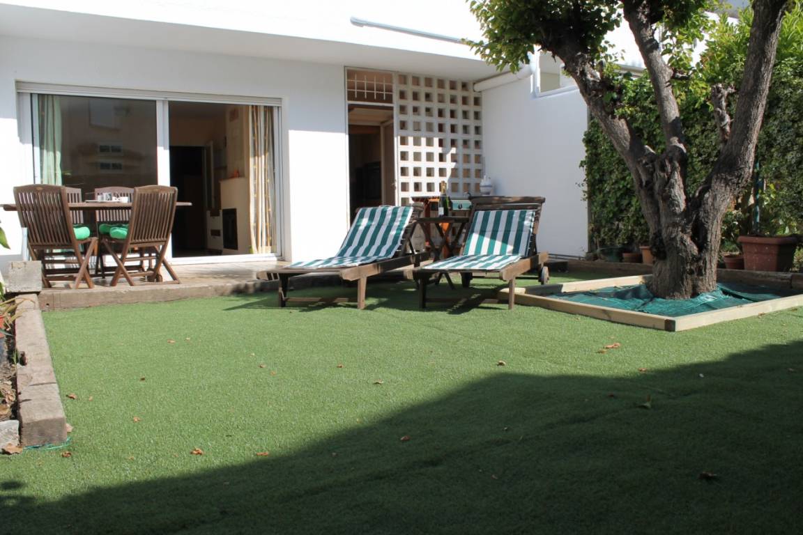 80 M² House ∙ 2 Bedrooms ∙ 8 Guests - Palamós