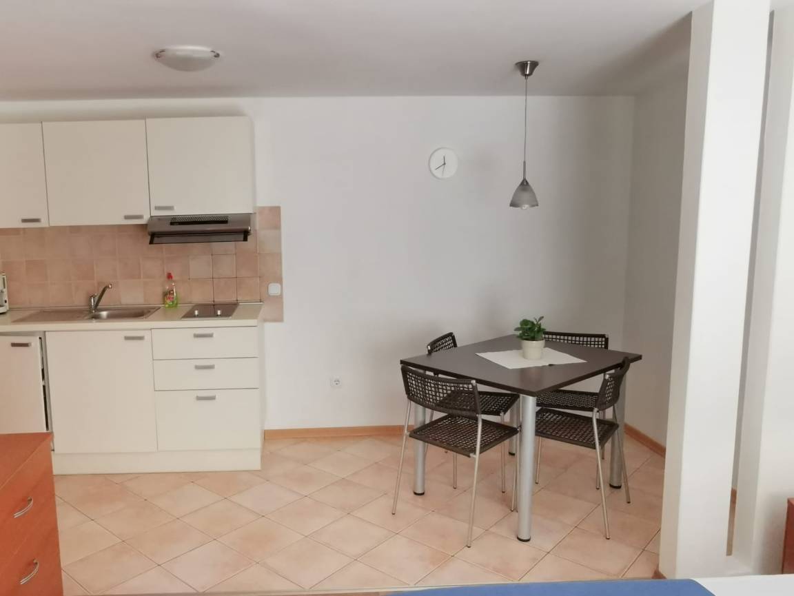 27 M² Estudio ∙ 1 Habitación ∙ 2 Huéspedes - Cres