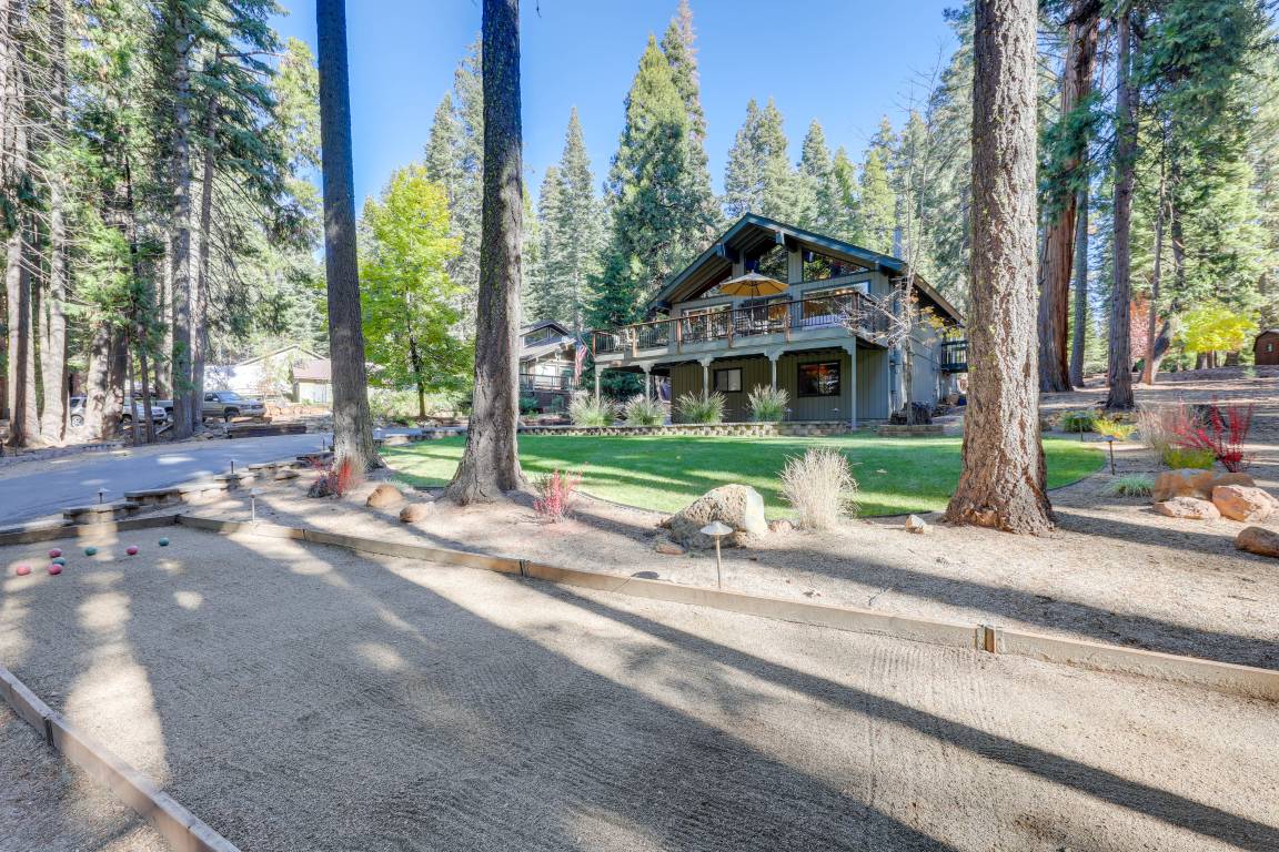 138 M² House ∙ 3 Bedrooms ∙ 8 Guests - Chester, CA