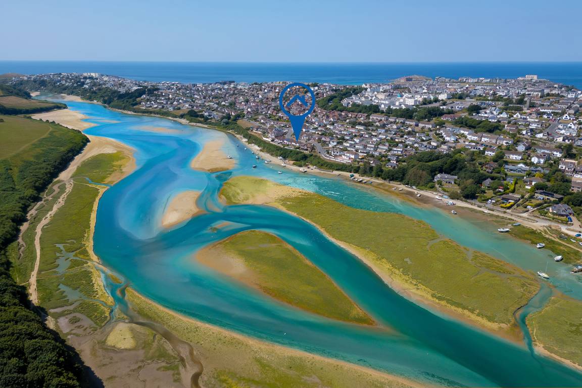 Cottage ∙ 4 Bedrooms ∙ 8 Guests - Newquay