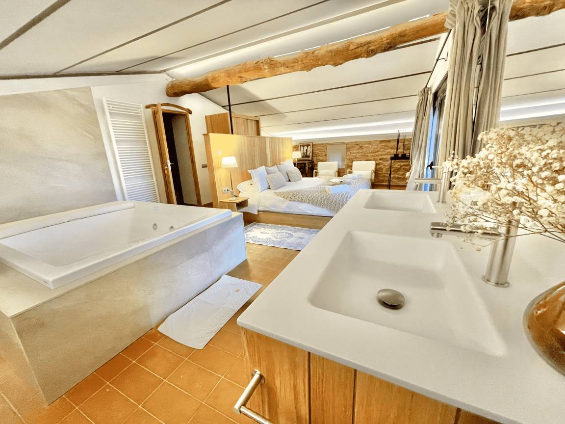 45 M² House ∙ 1 Bedroom ∙ 2 Guests - Guissona