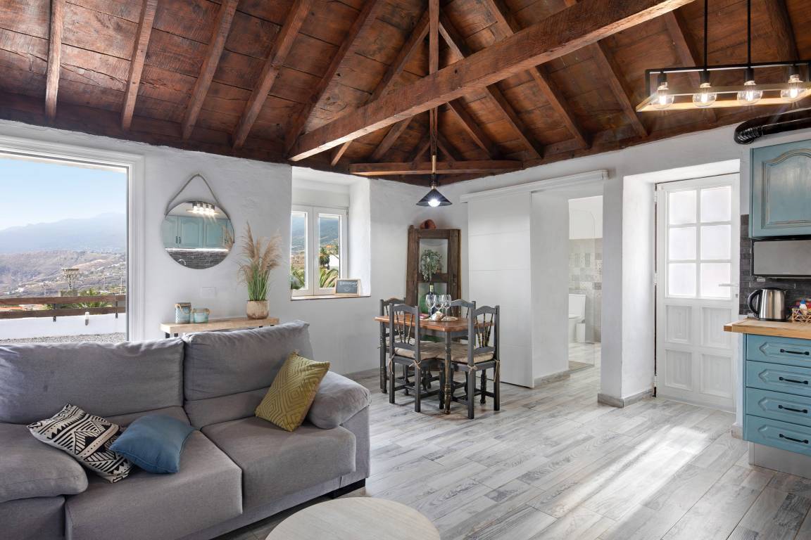 80 M² Casa ∙ 2 Habitaciones ∙ 4 Huéspedes - Santa Cruz de la Palma