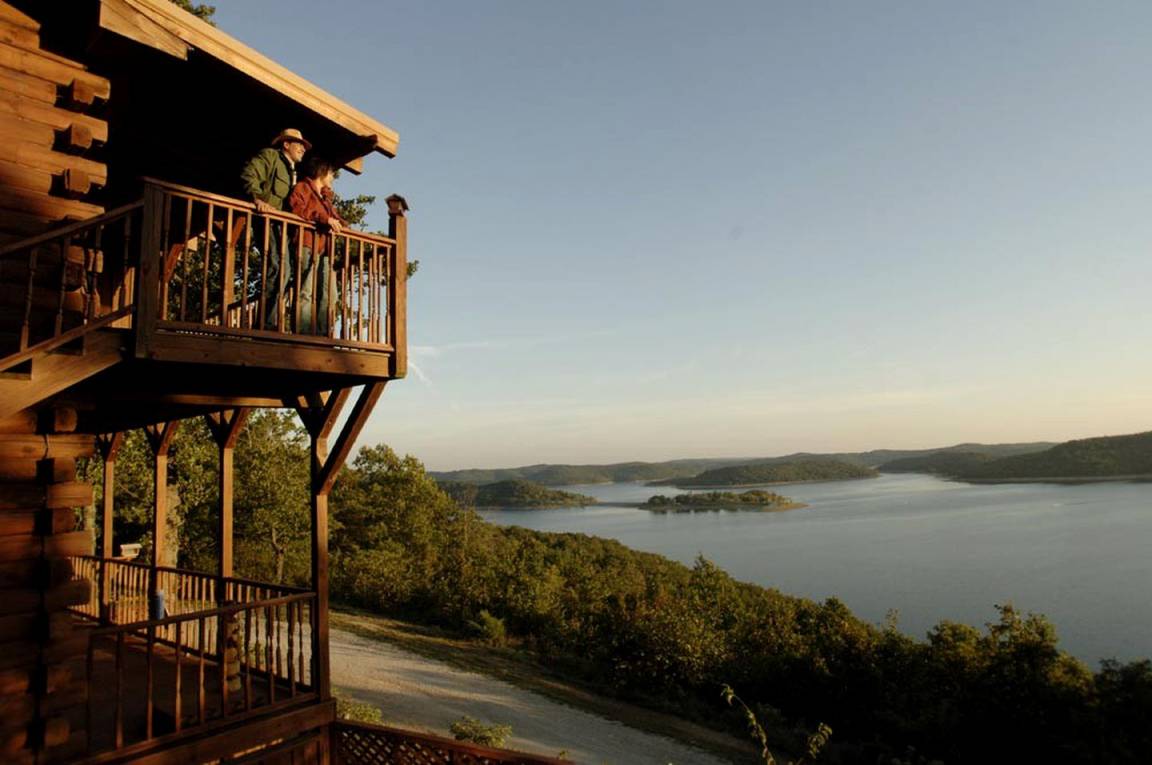 Lodge ∙ 1 Bedroom ∙ 2 Guests - Beaver Lake, AR