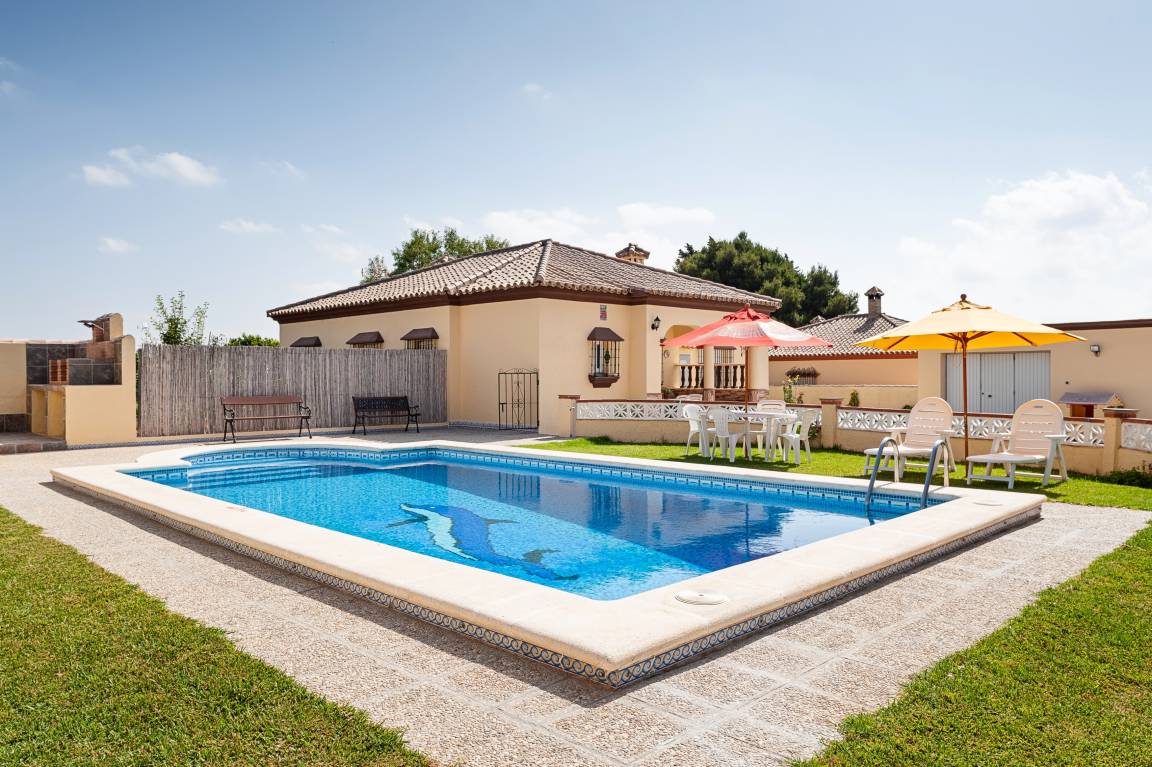 140 M² House ∙ 4 Bedrooms ∙ 8 Guests - San Fernando