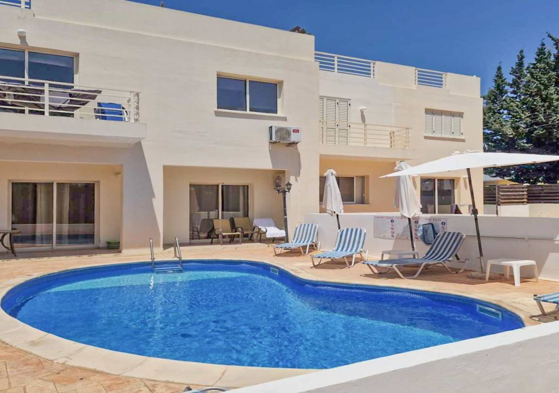 75 M² Appartement ∙ 2 Slaapkamers ∙ 4 Gasten - Paphos